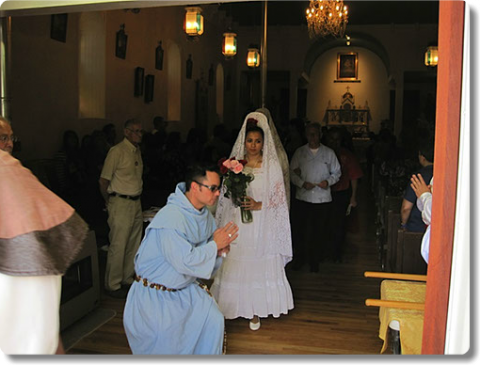Santa Fe Fiesta | Pontifical Mass at the Basilica Cathedral of St ...